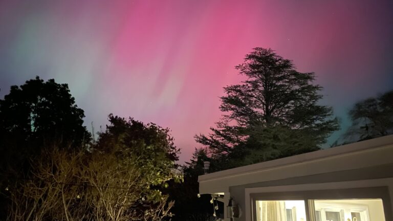 Photos: Northern Lights dazzle viewers in Massachusetts