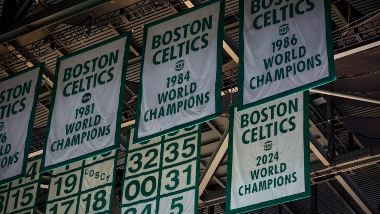 Chat with Celtics broadcasters Drew Carter, Brian Scalabrine