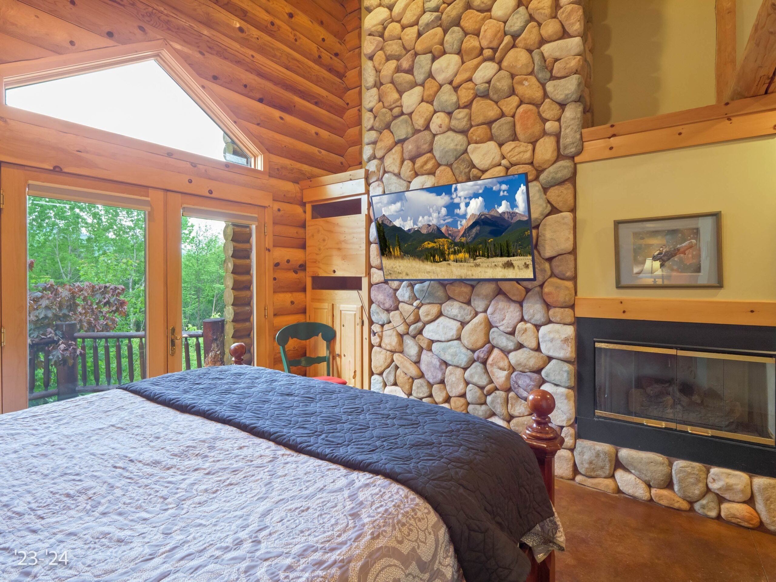 Home of the Week: A Maine log cabin to rival anything on ‘Yellowstone’