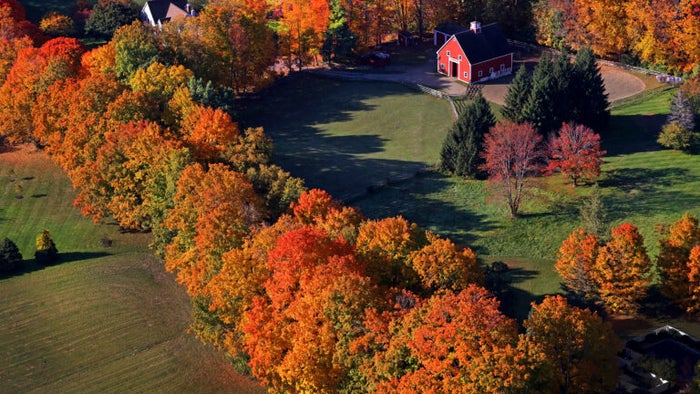 12 unexpected New England towns to visit this fall