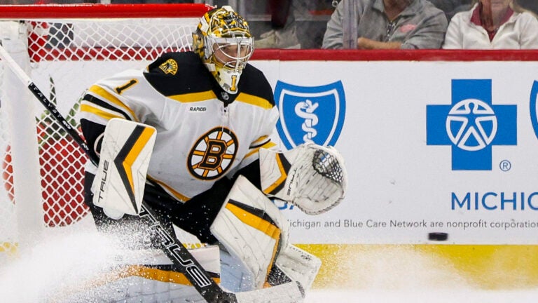 Jeremy Swayman getting back on track in net for Bruins