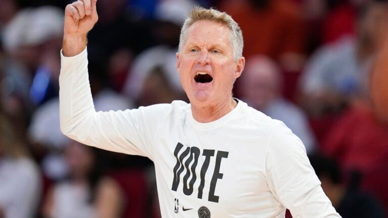 Steve Kerr has sarcastic response to Trump's presidential win
