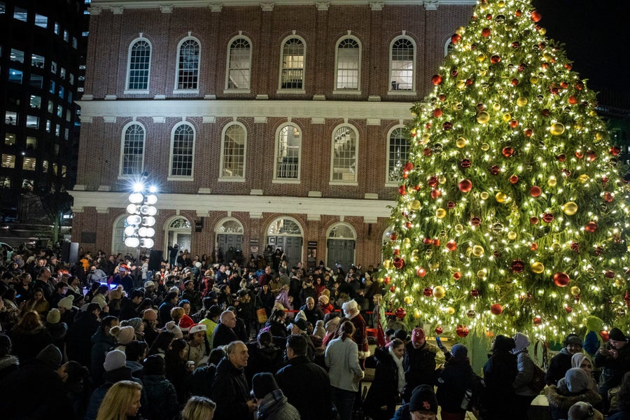 Where to see holiday lights around Boston this season | Boston.com