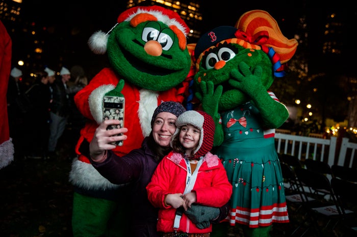 Where to see holiday lights around Boston this season | Boston.com