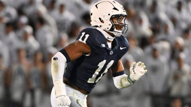 New NFL mock draft has Patriots taking a pass-rusher at No. 2