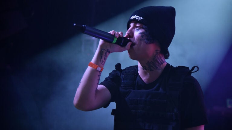 Rapper Lil Xan allegedly threw his mic, kicked fan at Boston show