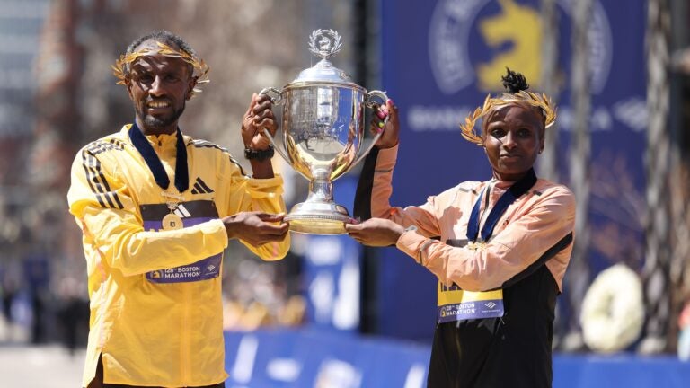 Defending champions return to the Boston marathon