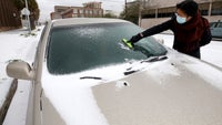 The Car Doctor: Is a battery-powered ice scraper a good idea?