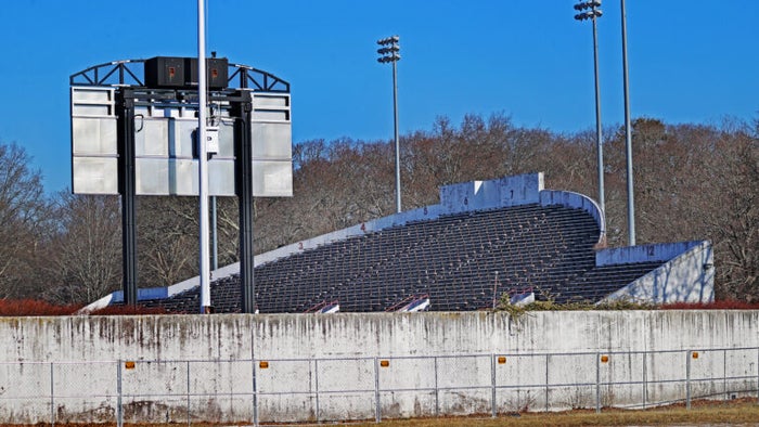 Resolution to pause White Stadium construction fails in City Council