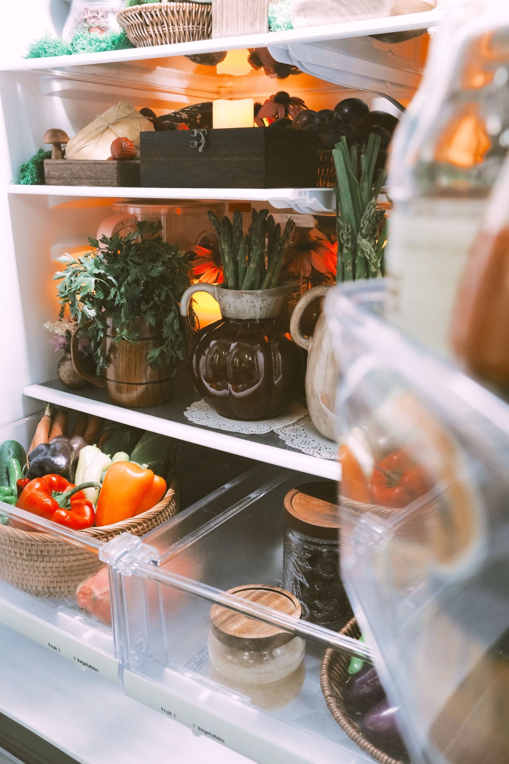 Are ‘carrots the new throw pillow?’ ‘Fridgescaping’ gains a following.