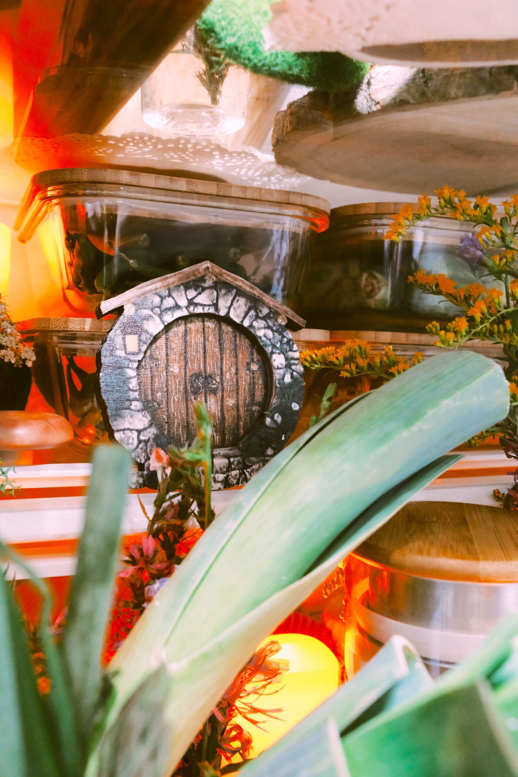 Are ‘carrots the new throw pillow?’ ‘Fridgescaping’ gains a following.