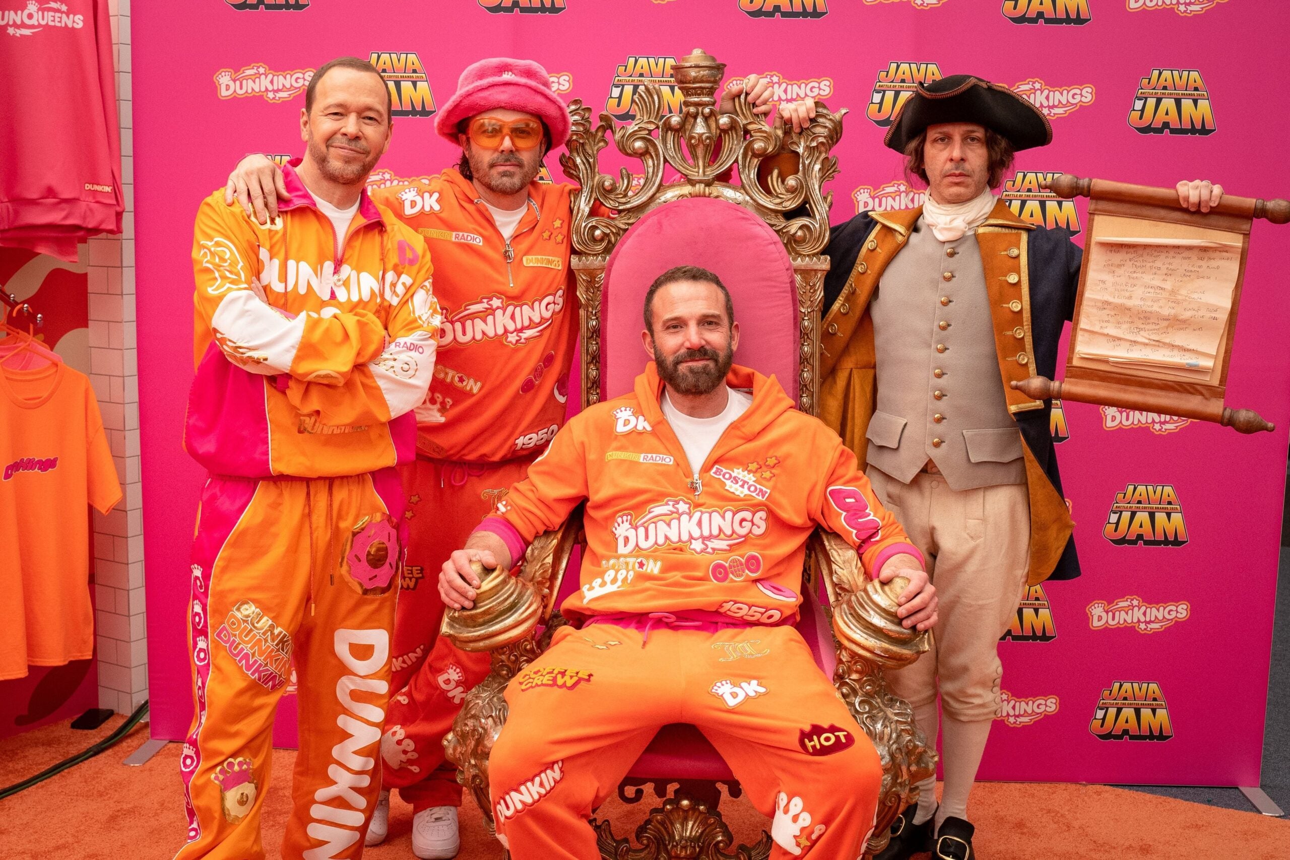 Jeremy Strong explains bizarre role in Dunkin' Super Bowl ad