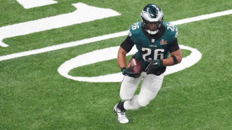 Super Bowl averaged a record 126 million U.S. viewers, says Fox