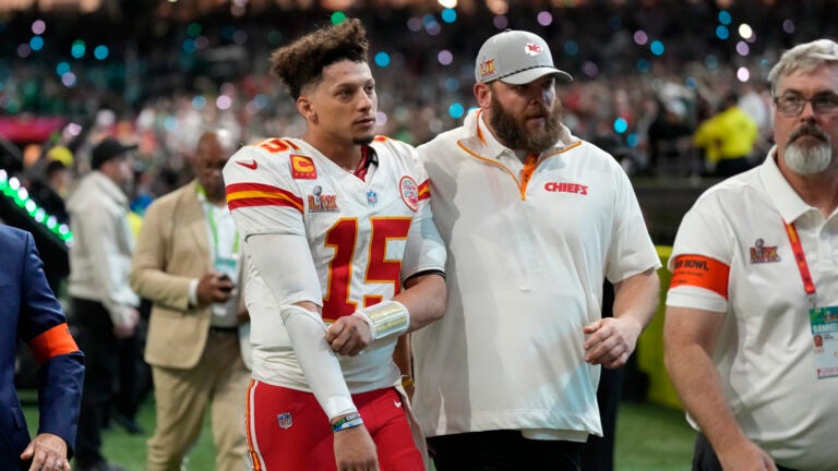 Bill Simmons: ‘Mahomes GOAT’ over Brady talk should settle down