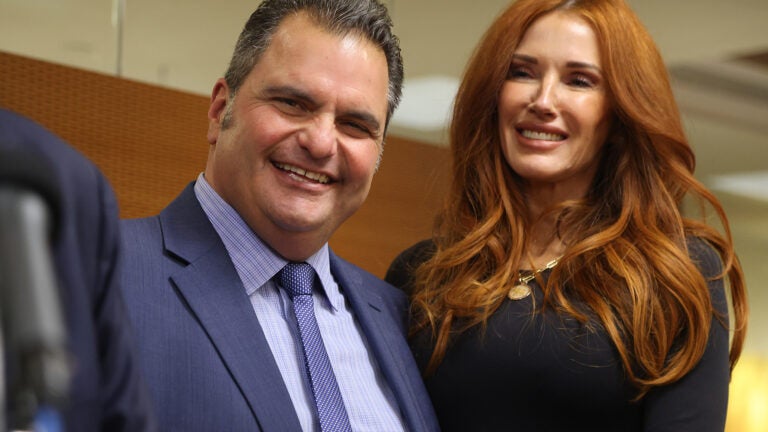 Everett mayor was overpaid $180,000, state watchdog says