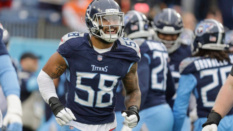 Pats agree on deal with edge rusher Harold Landry, AP source says