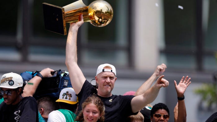Brian Scalabrine faced off vs. NYC streetball's 'The Messiah'