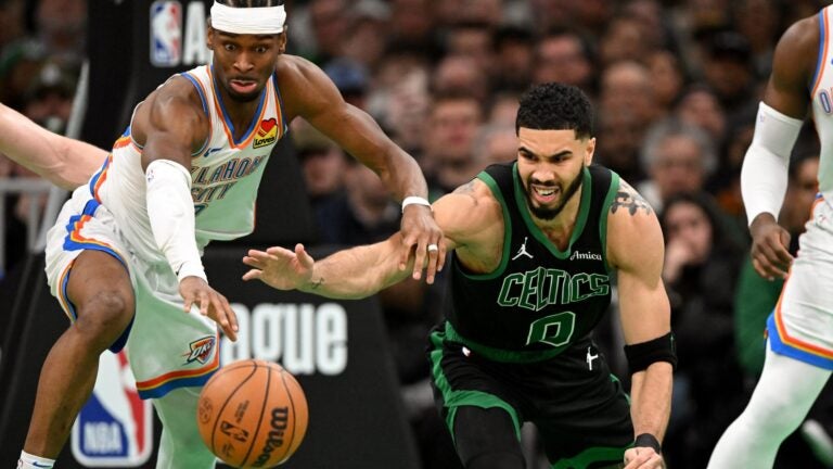 Gilgeous-Alexander outduels Tatum as Thunder beat Celtics