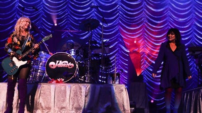 Review & setlist: Heart in Boston, April 13, 2025