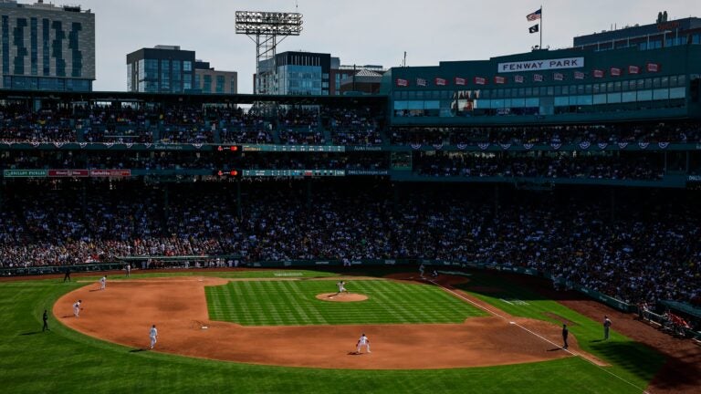 Boxing set to return to Fenway Park for the first time since 1956