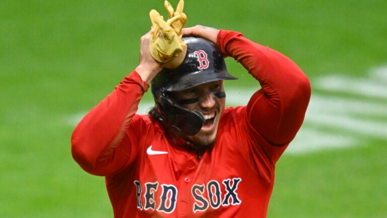 Watch: Red Sox' Jarren Duran steals home vs. Guardians