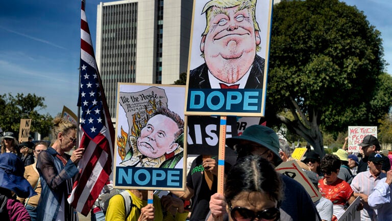 Angry protesters from New York to Alaska assail Trump and Musk in ...