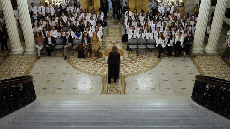 New law opposed by MMA would require less supervision for PAs