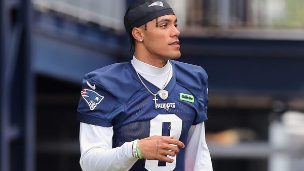 Christian Gonzalez Injury: Star CB leaves early & other takeaways