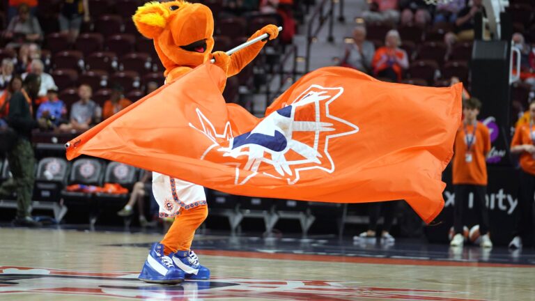 Could the Connecticut Sun move to Boston?