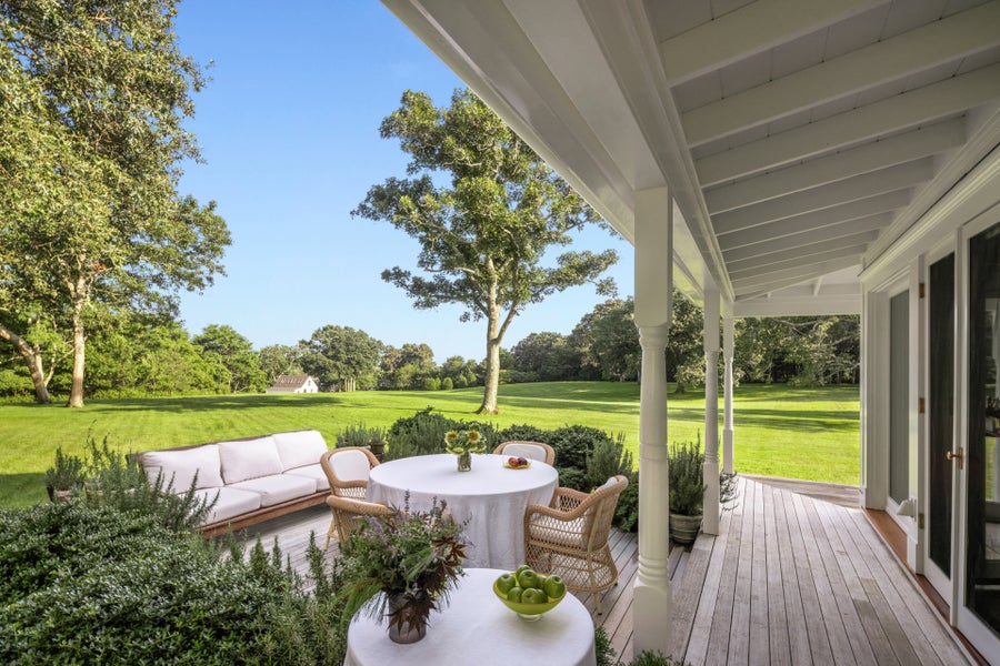 Peek inside the Obamas’ former summertime retreat on Martha’s Vineyard