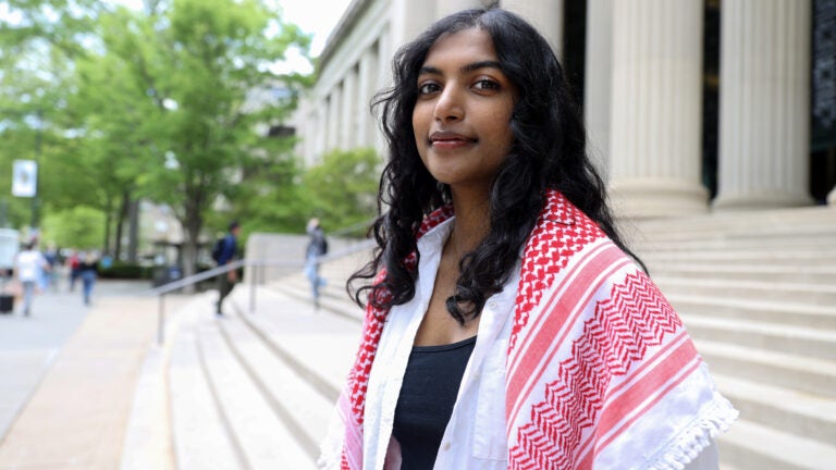 Students disrupt MIT chancellor at graduation after class president ...