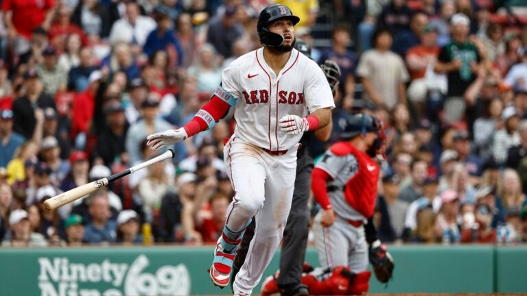 Wilyer Abreu could return from IL after minimum 10-day stint