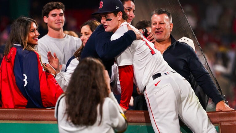 Roman Anthony's sister, Lia, weighs in on her viral fame