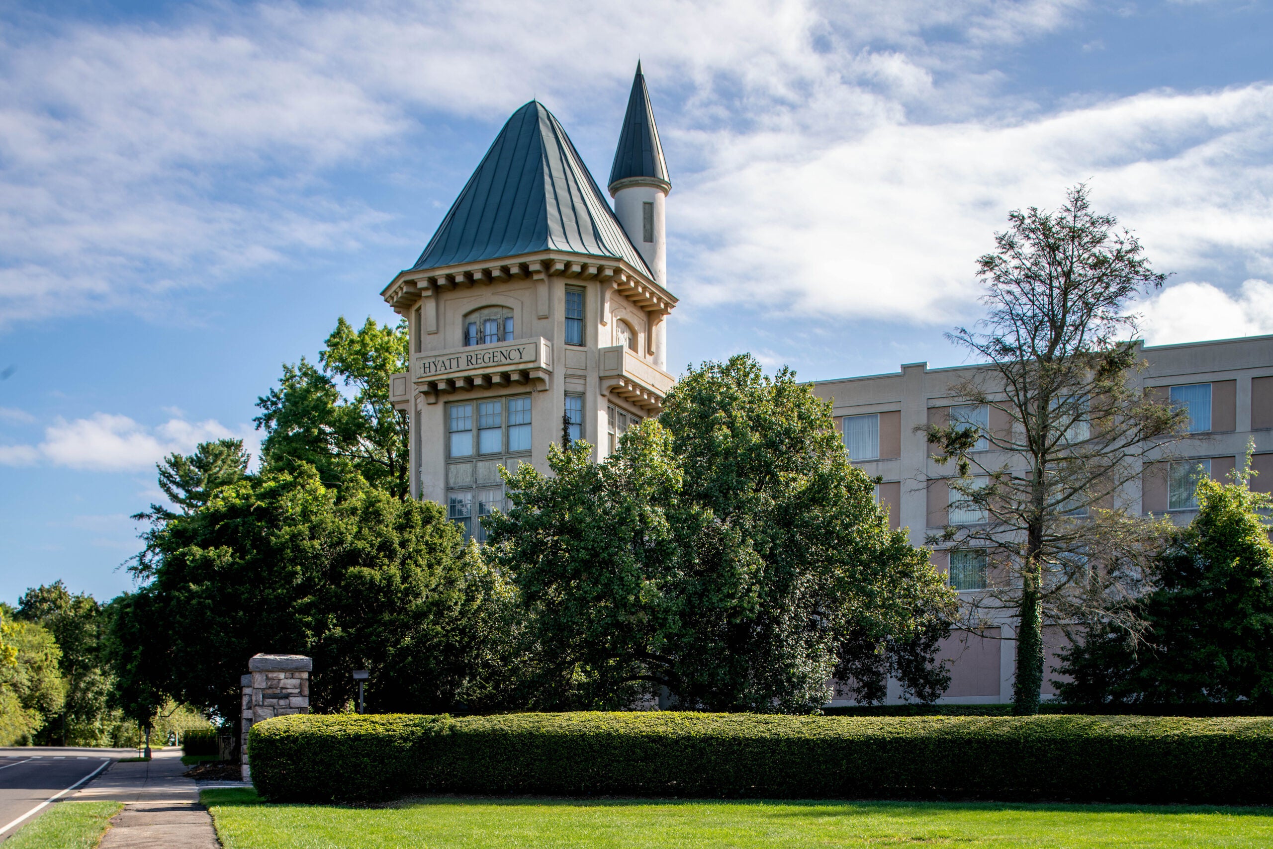 Save money during New England travel in July