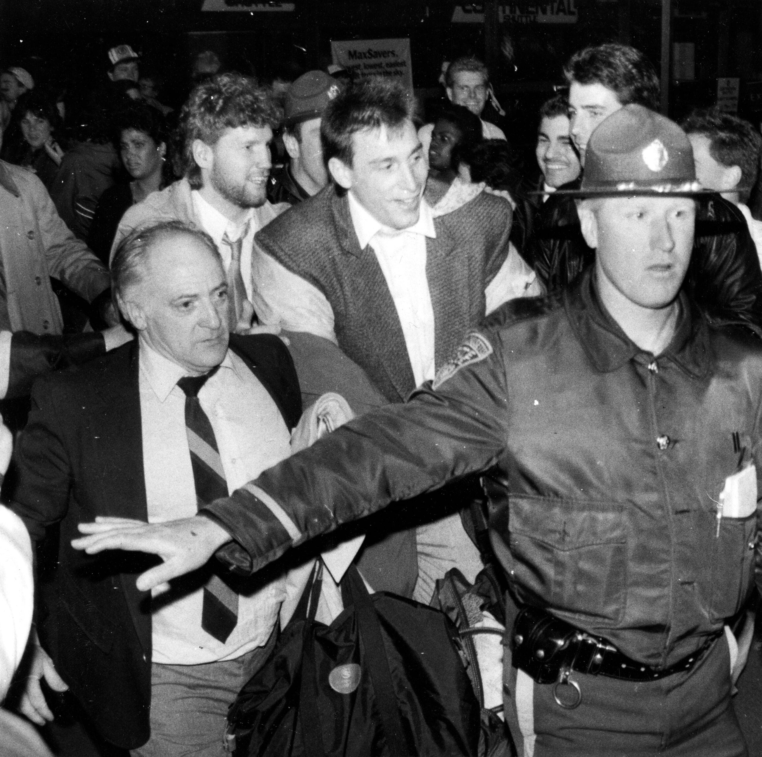 Cam Neely and Bob Sweeney fondly remember Lyndon Byers