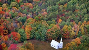 2025 fall foliage: Maps, dates for best fall colors in New England