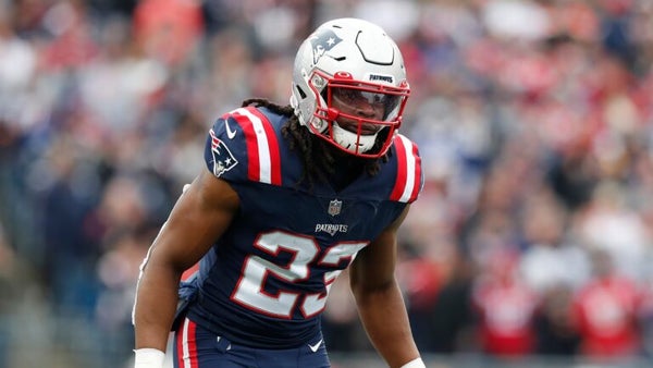 Report: Pats' Kyle Dugger, Anfernee Jennings are on trade block