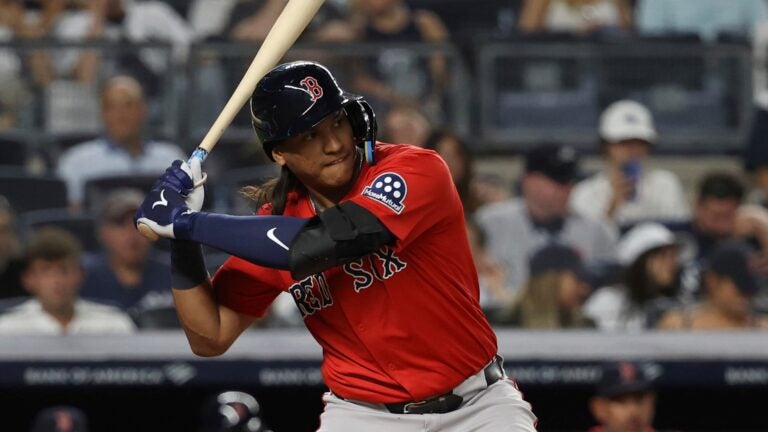 Watch: Squirrel runs into Red Sox’ Jhostynxon Garcia at the plate