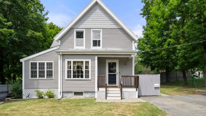 Home of the Week: A 1900 Stoughton Colonial updated for 2025