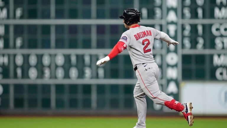 Bregman, Narváez homers power Red Sox to 14-1 win over Astros