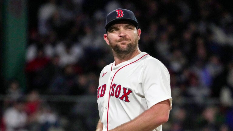 Red Sox's Liam Hendriks clears air about Cora’s injury comments