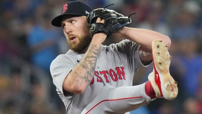 Garrett Crochet pitches 8 sharp innings as Red Sox beat Blue Jays