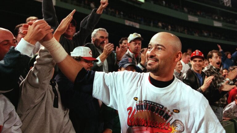 Former Red Sox OF Mike Greenwell dies at 62 after battling cancer