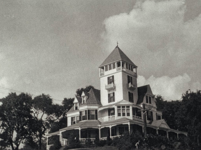 Once abandoned, Nahant's oceanfront Howe Estate lists for $5.5M