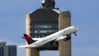 Travelers face delays, cancellations at Logan Airport