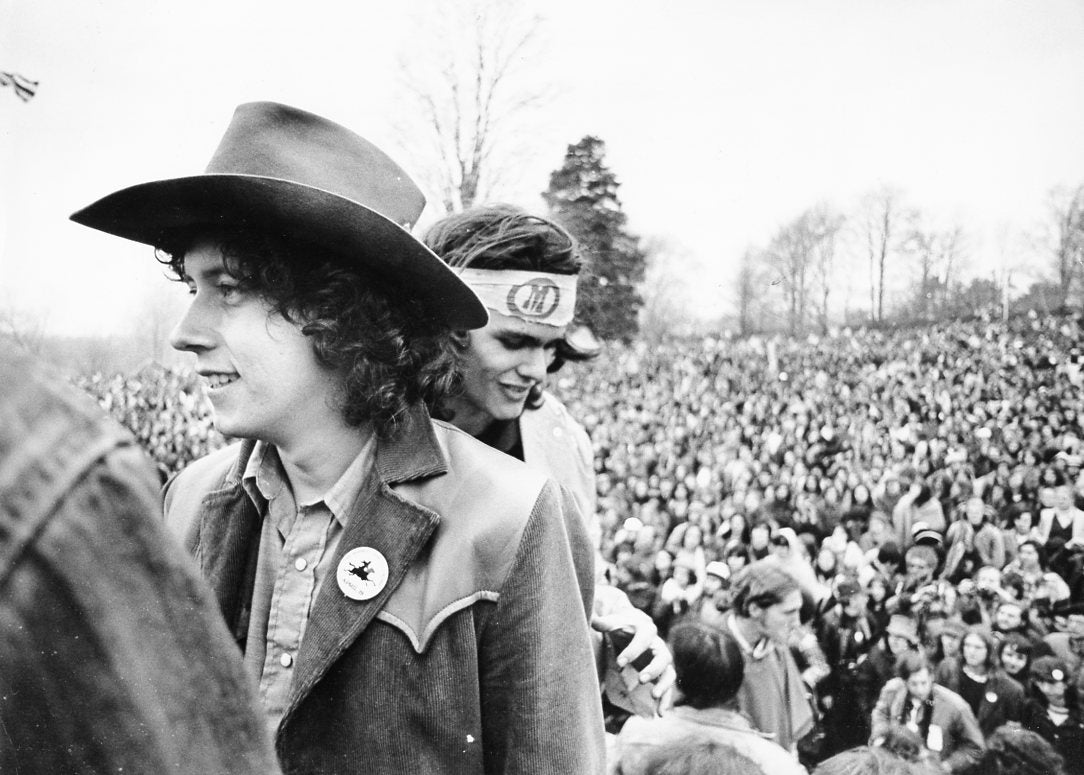 It's been 60 years since Arlo Guthrie was arrested in Mass.