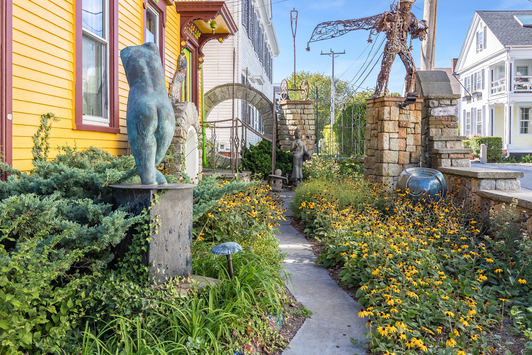 Ronny Hazel's $4.8M Provincetown house was an artists' retreat