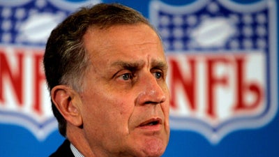 Paul Tagliabue, NFL commissioner of 17 years, dies at 84