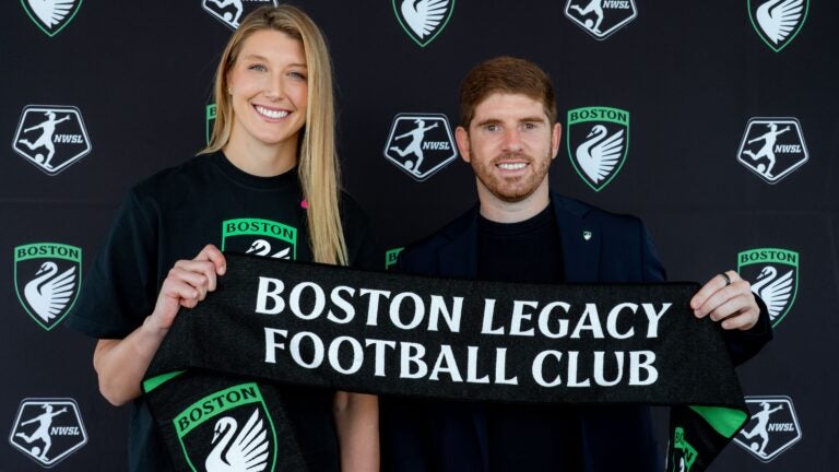 Boston Legacy FC gets its goalkeeper: Olympian Casey Murphy