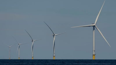 Trump administration pauses 5 offshore wind projects on the East Coast ...